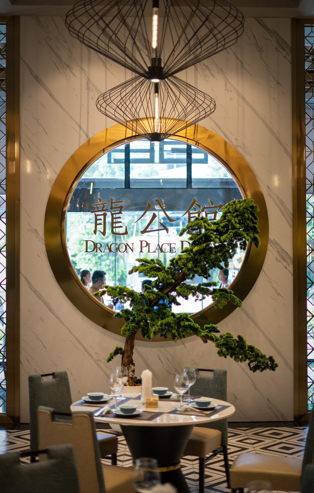 For only 9.9$, you can enjoy a free-flow Dim Sum at Dragon Place Deluxe!