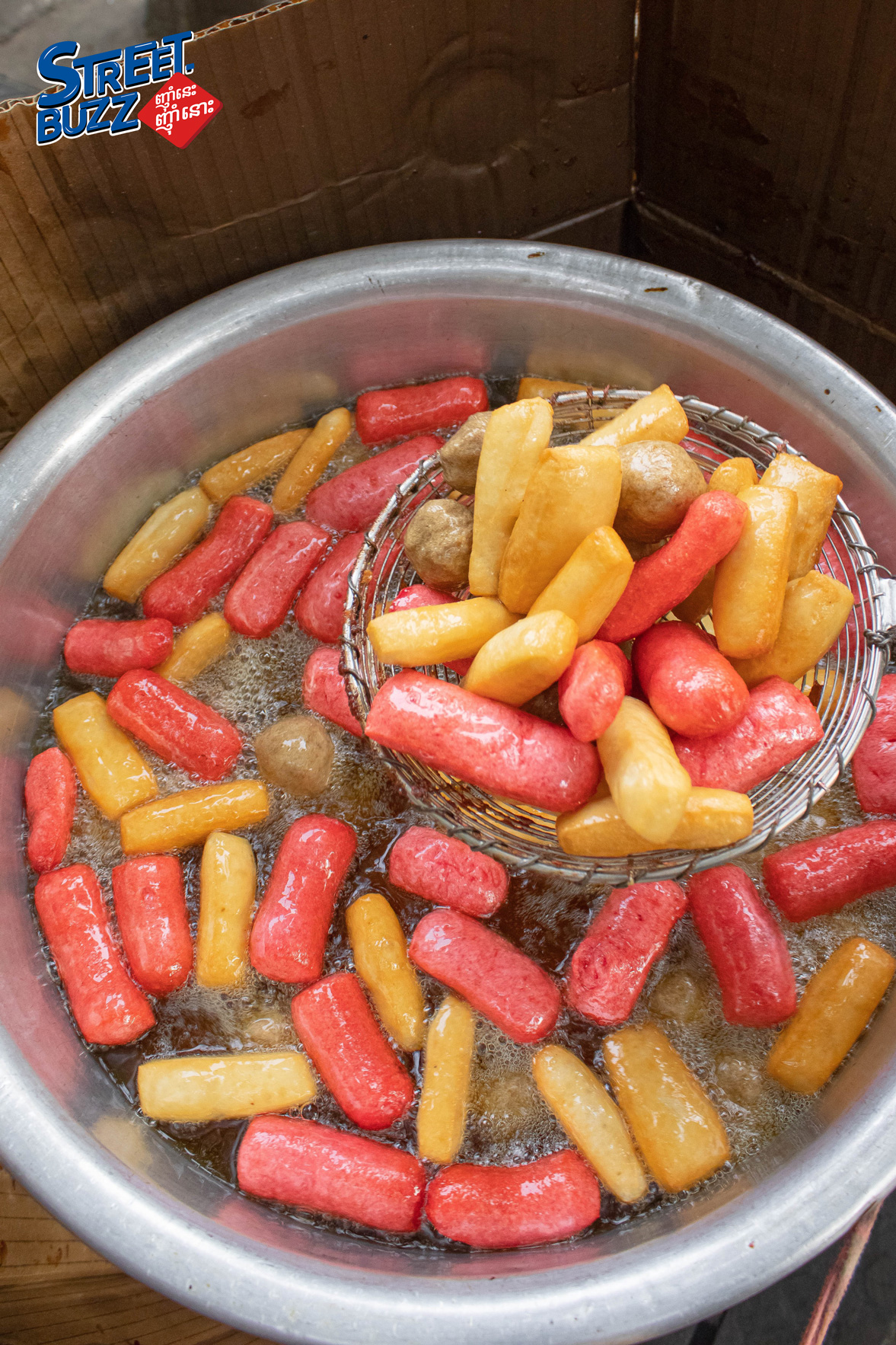 Let’s meet up for some Braised Mixed Balls near Independence Monument Park!