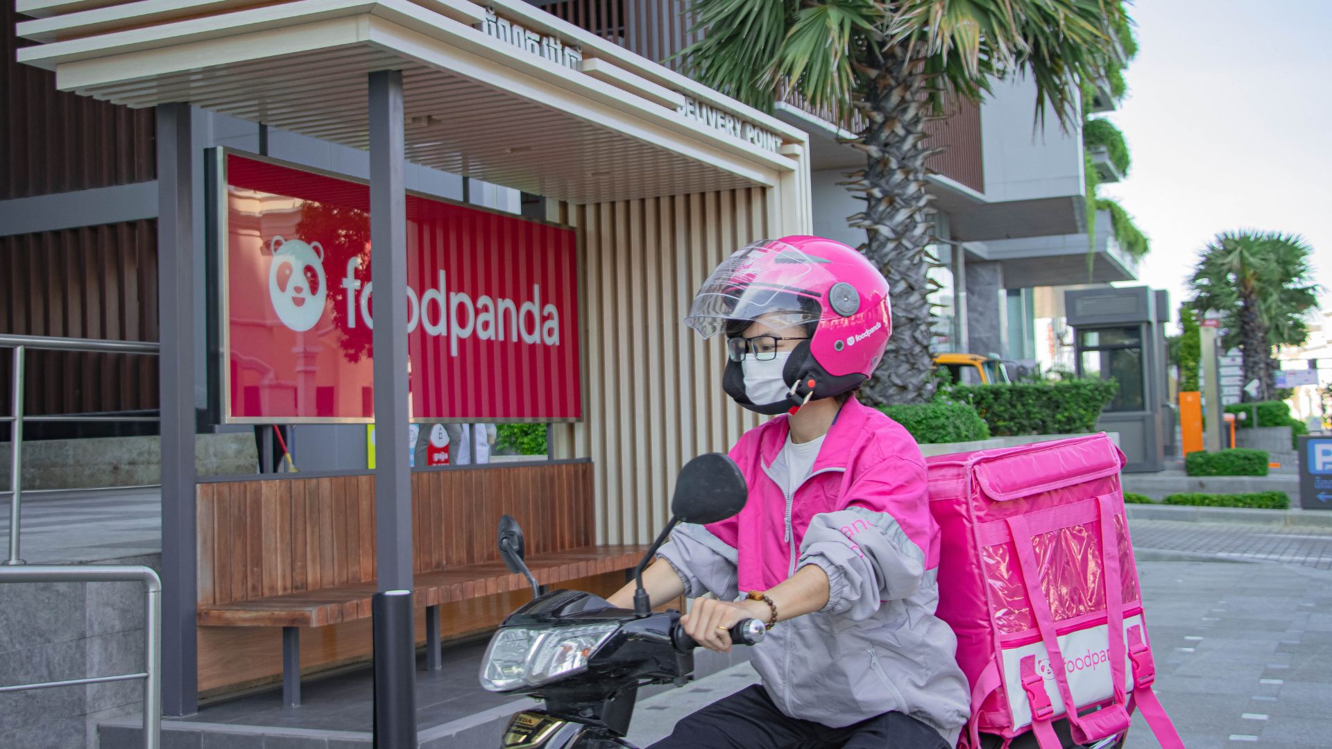 foodpanda ចាប់ដៃគូជាមួយ Brocco ក្នុងការដឹកជញ្ជូនអាហារសុខភាពតាមរយៈ pandasend