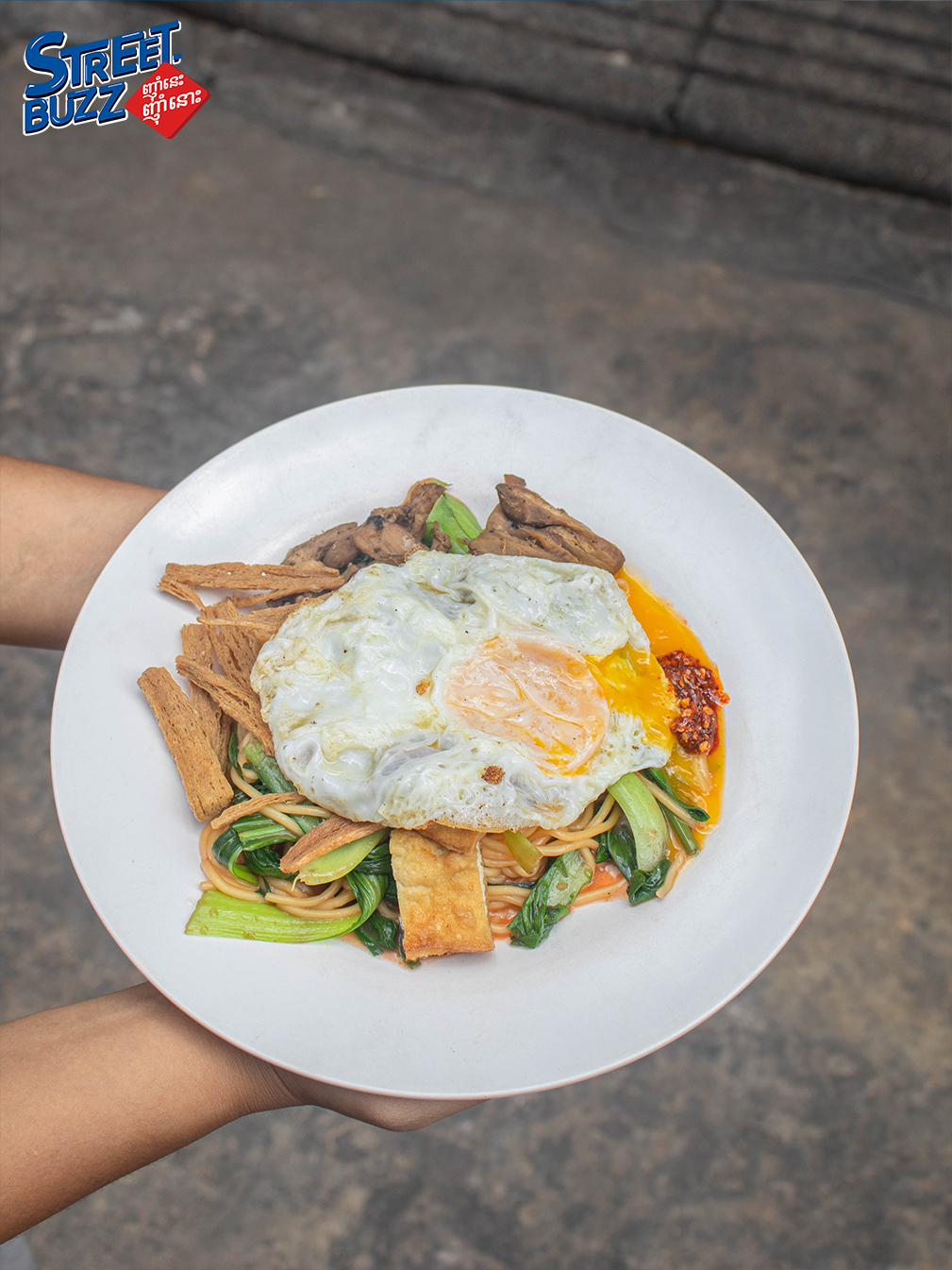 This vegan noodle soup is very nostalgic for Chey Thavy students. Have ...