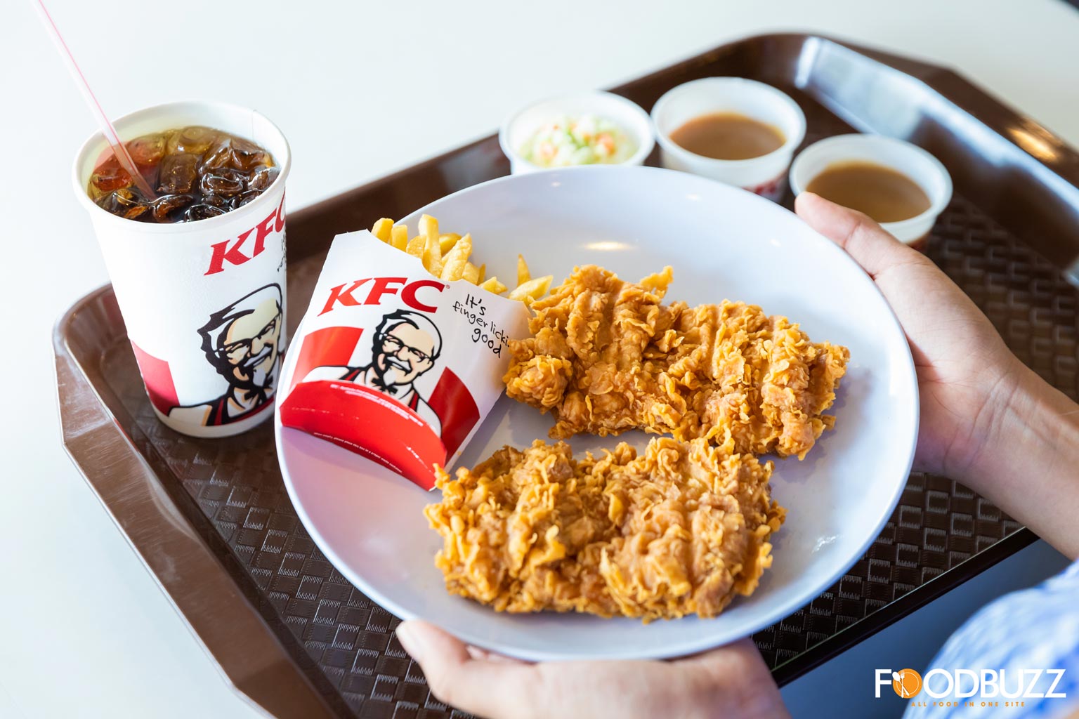 Zinger Steak៖ សាច់មាន់បំពងអត់ឆ្អឹងថ្មីពី KFC មានរសជាតិឆ្ងាញ់រហូតដល់លិទ្ធដៃ