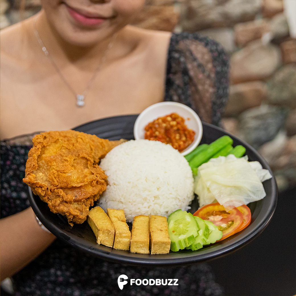 ទៅញ៉ាំម្ហូបម៉ាឡេនៅភោជនីយដ្ឋាន HKB រាល់ដងមានដែលសាកទៅសាខាដើមម្តុំវិមានឯករាជ្យម្តងអត់?